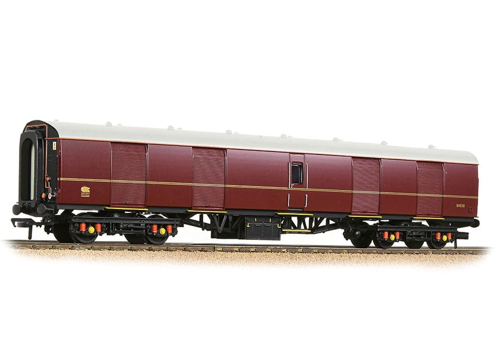 Bachmann Collectors Club unveils Super BG Coach model