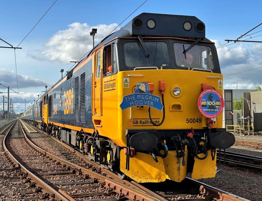 What's inside the December issue of Rail Express? | The Railway Hub