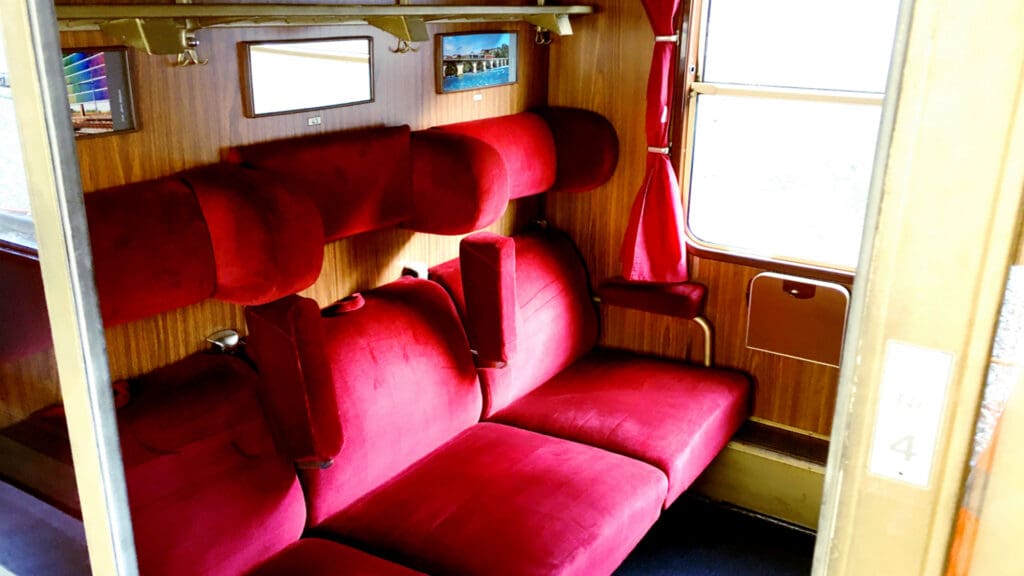 The Alpine Belle: A Luxury Steam Train Journey Through the Heart of the ...